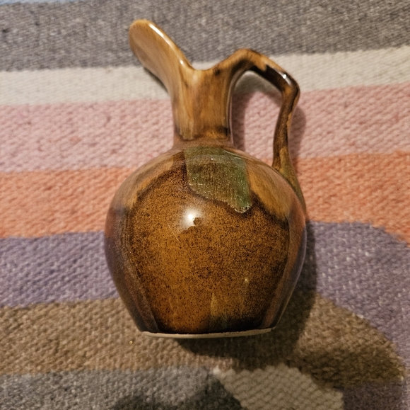 American Vintage | Dining | Vintage Dryden Art Pottery Brown Drip Glaze ...